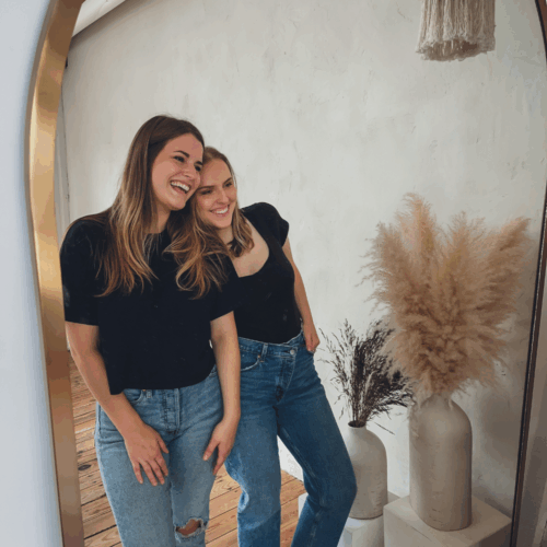 Un-Cringey Best Friend Poses For The Best Photoshoot EVER